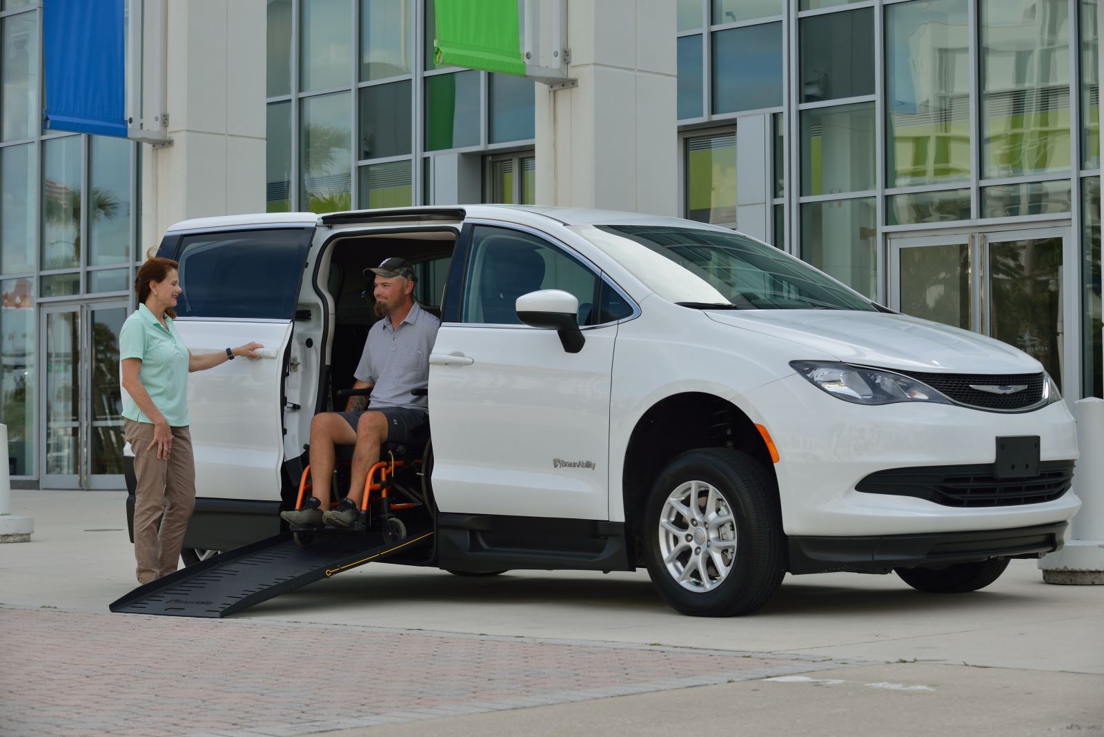 Buses - Kansas Truck